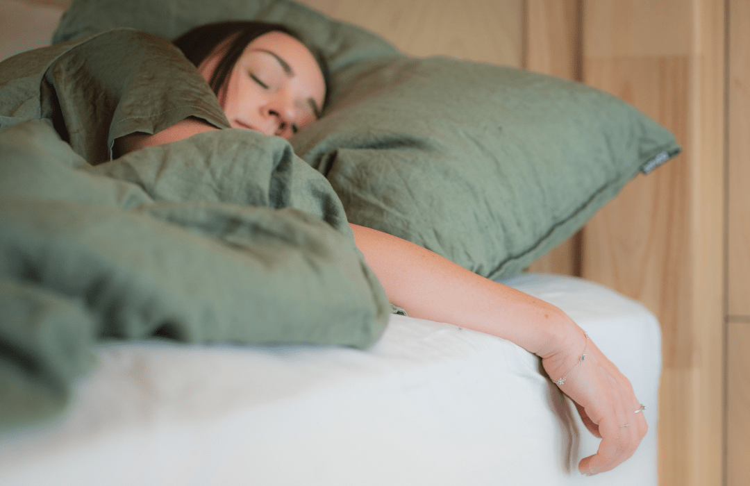 How to fix a bad sleep schedule with grounding and earthing | Grounded ...