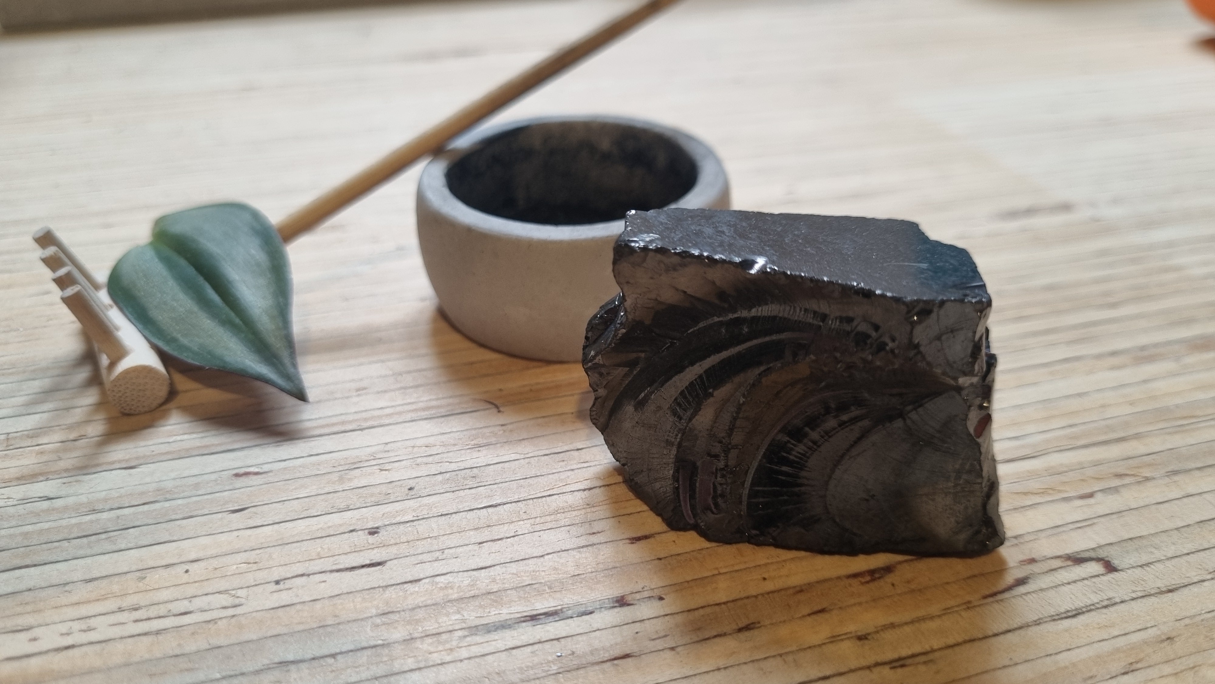 The Ultimate Shungite: Rare One-Piece Nugget - Mount Rainier ...